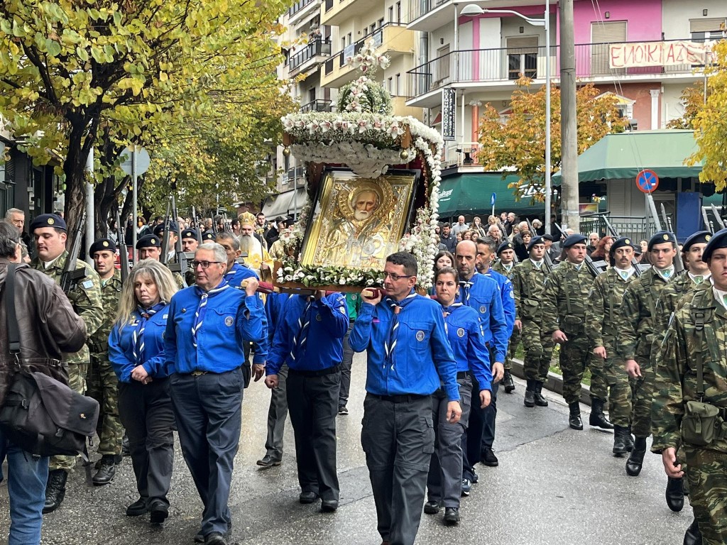 Kouzounews.GR | Με μεγαλοπρέπεια και τεράστια προσέλευση κόσμου τίμησε ...