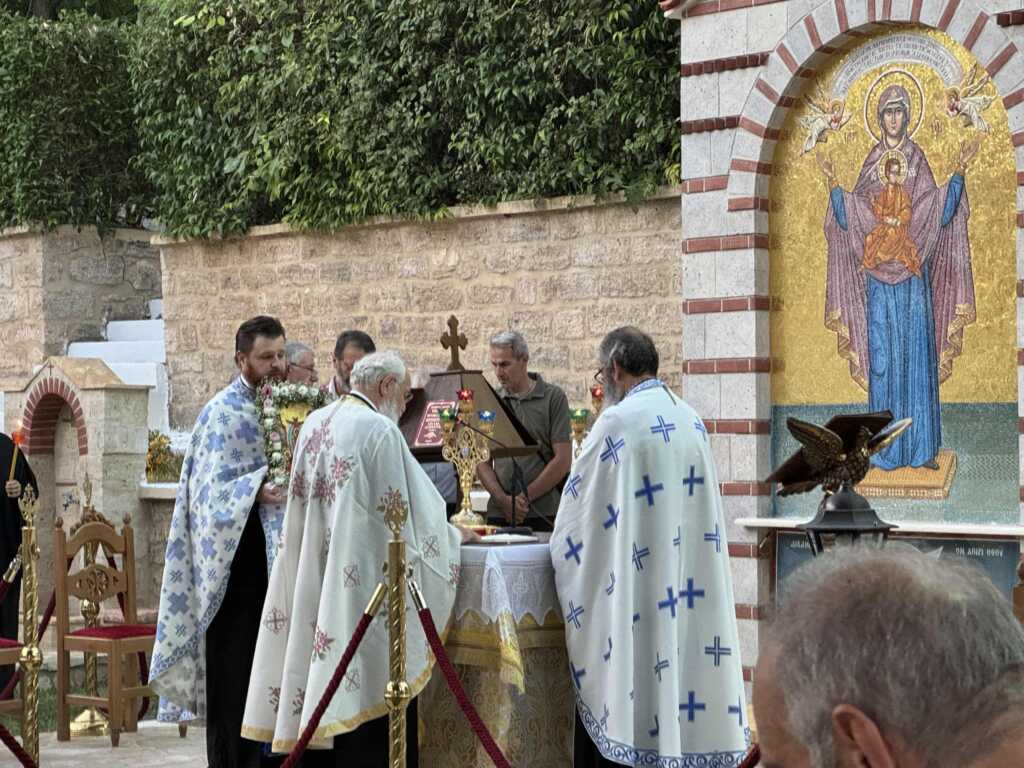 Kouzounews.GR | Παναγία Κοζάνη: Πλήθος κόσμου στον Ιερό Πανηγυρικό ...